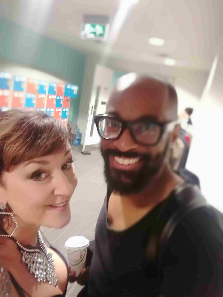 Contact me | Lizzy Mack Vocal Coach - Sheffield